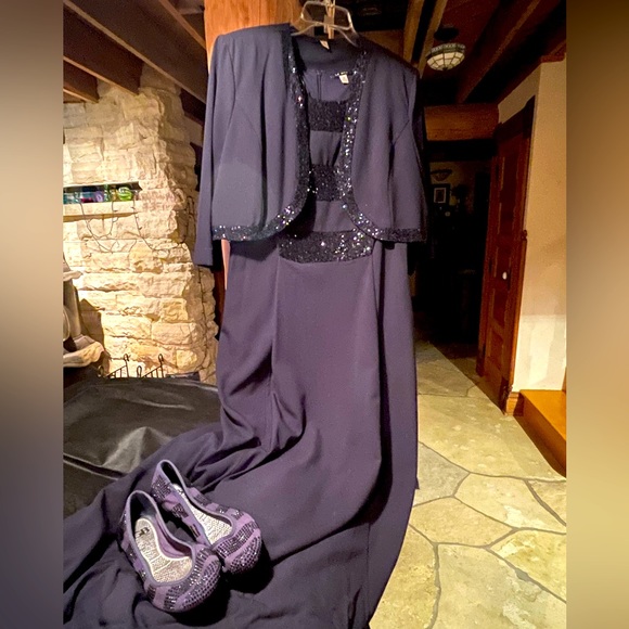 Le Bos | Dresses | Deep Blue Sequin Full Length Evening Dress With ...